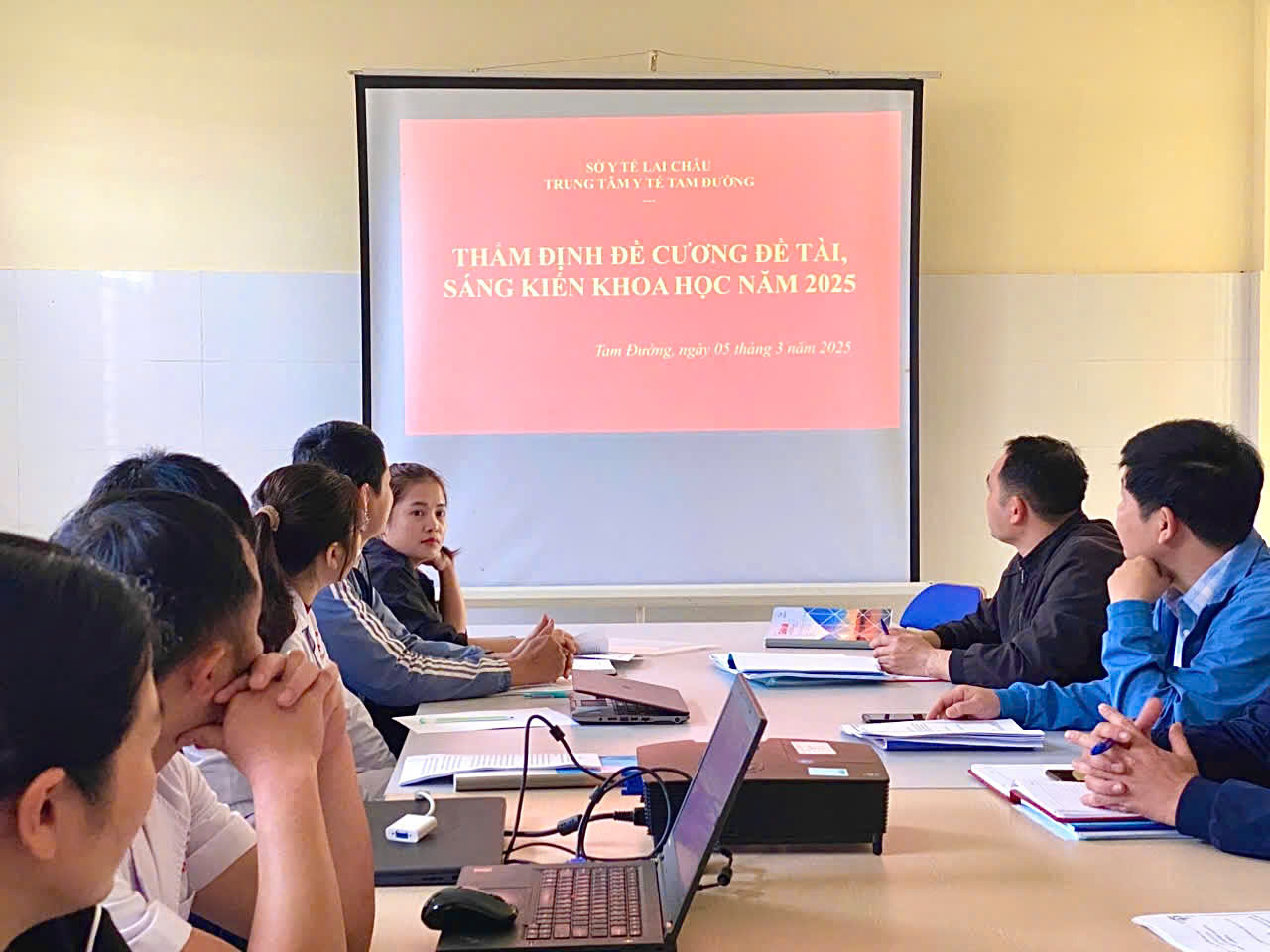 (TTYT huyện Tam Đường) Thẩm định 19 đề cương đề tài nghiên cứu khoa học, sáng kiến khoa học năm 2025